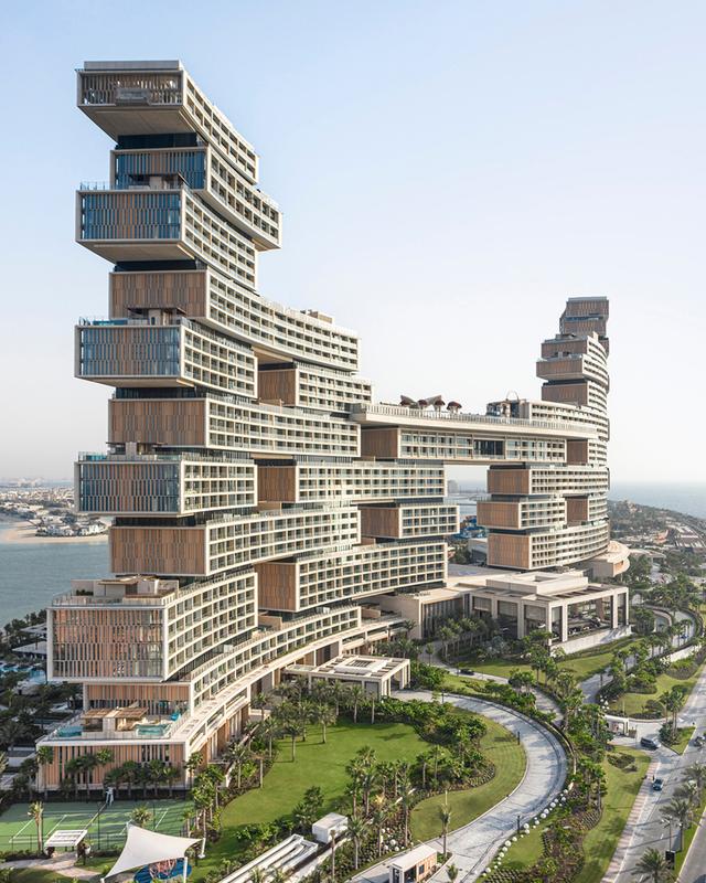 Gutmann Projects - Royal Atlantis